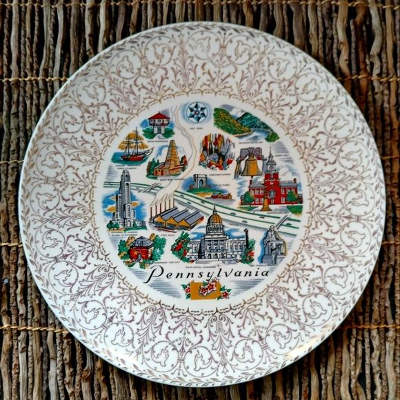 unbranded | Dining | Vtg Souvenir Pennsylvania Collector Plate ...